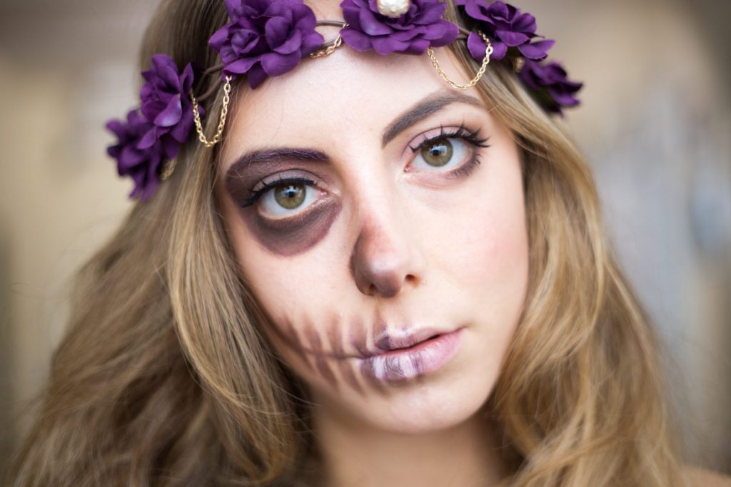 Half Skull Makeup Tutorial in Plum HALLOWEEN VIDEO